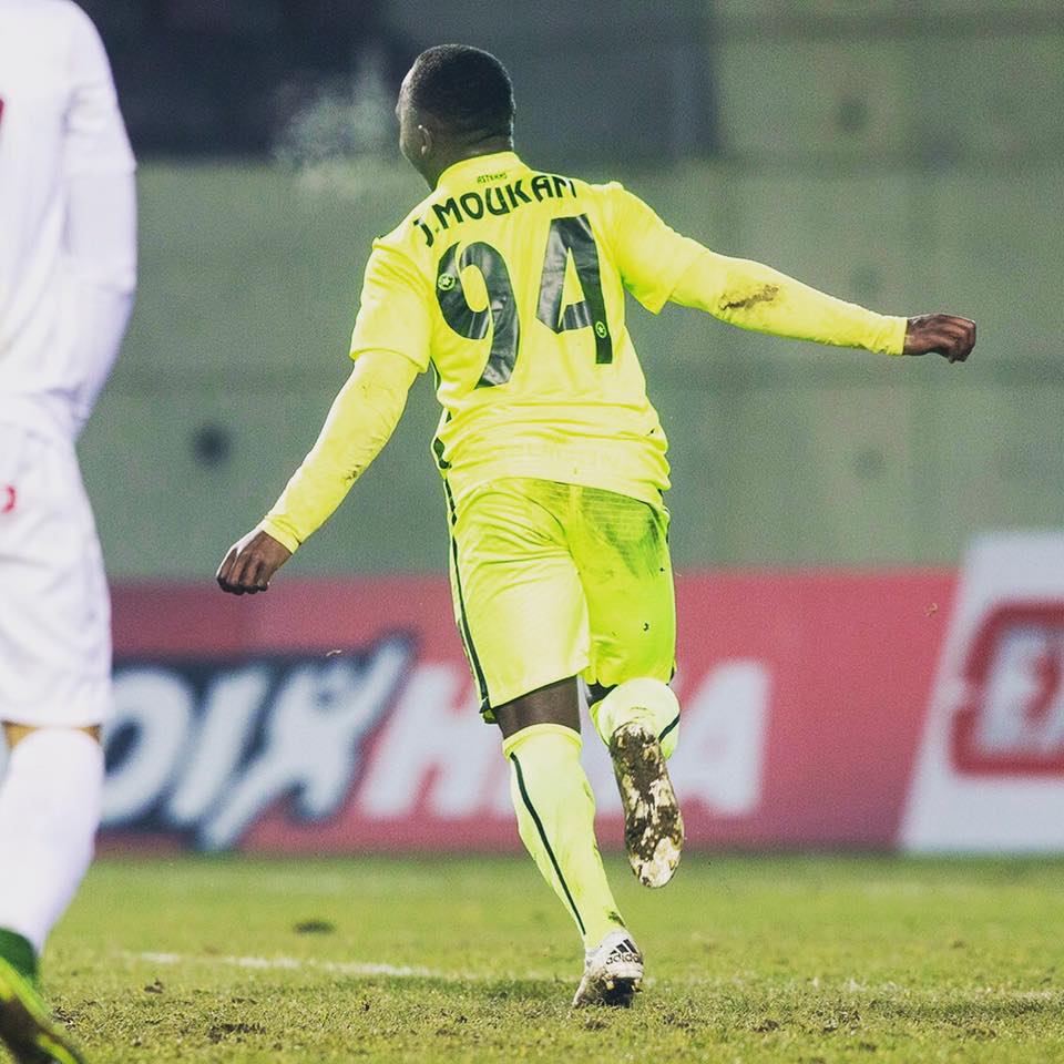 On a discuté avec Erwann Moukam, ancien joueur de l'Asteras Tripolis ...